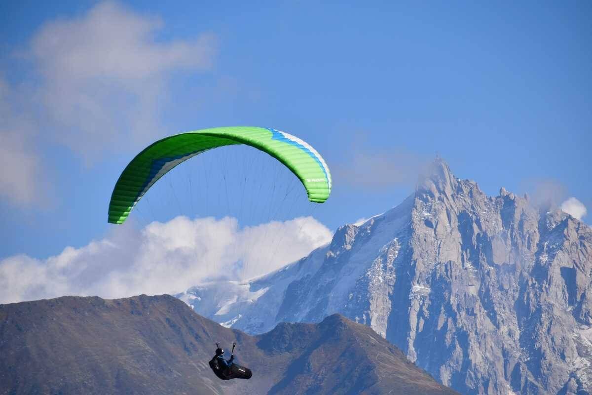 Best Places to Go Paragliding in India – Top Adventure Spots