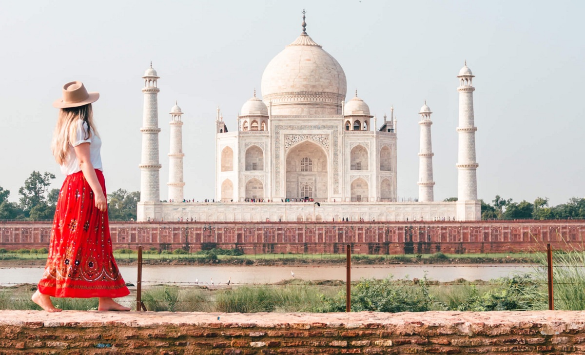 Taj Mahal Entry Guide: Gates, Layout & Access Points for Visitors