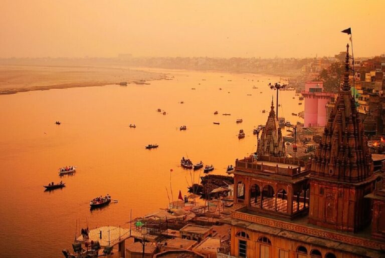 Top 30 Attractions to See in Varanasi – Complete Travel Guide