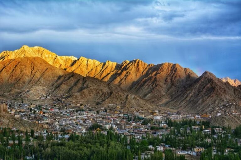 Ladakh in April 2026 – Weather, Attractions & Travel Tips