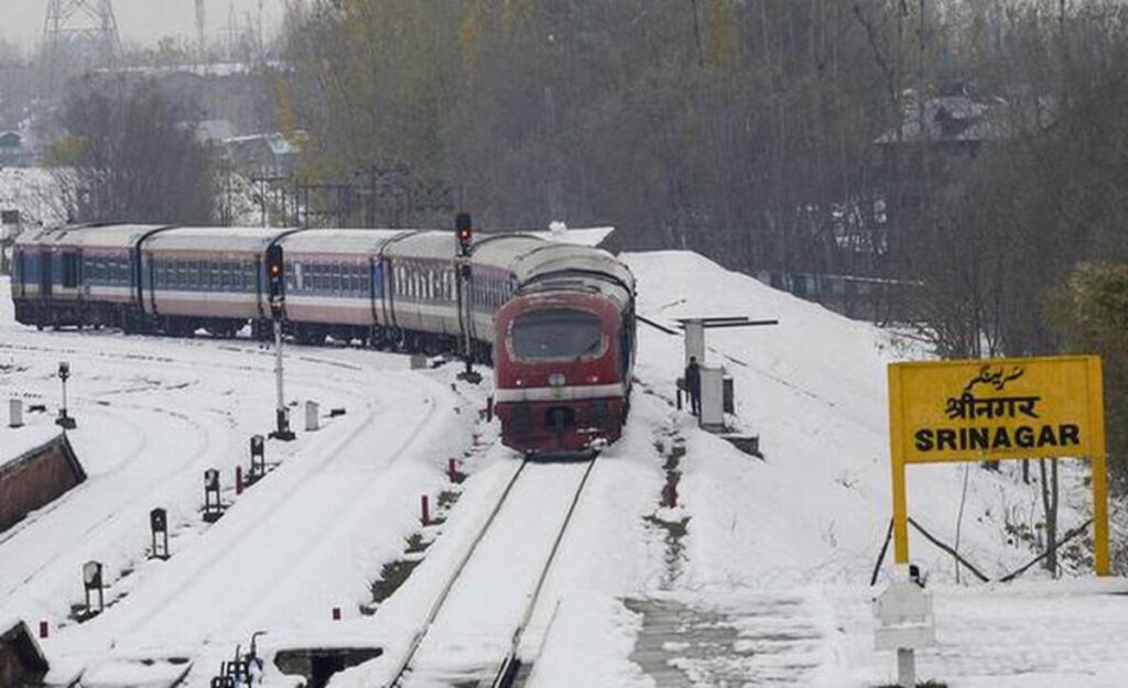 12 Essential Tips for Your Kashmir Visit - Travel Guide