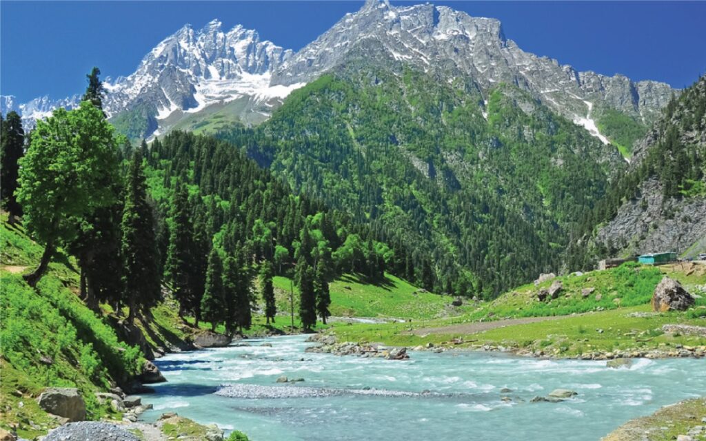 Sonmarg in February 2026: Weather, Attractions & Travel Guide