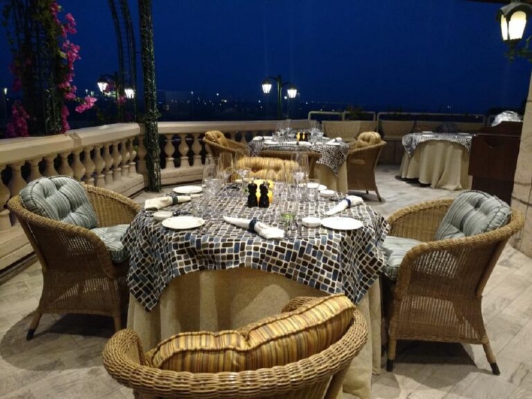 Top Rooftop Cafes in Delhi with Stunning Views | 2026 Guide