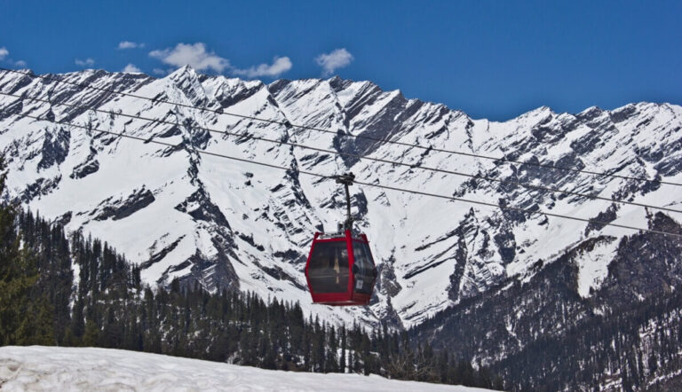 Cable Car Ride in Solang Valley – Guide to Himalayan Adventure