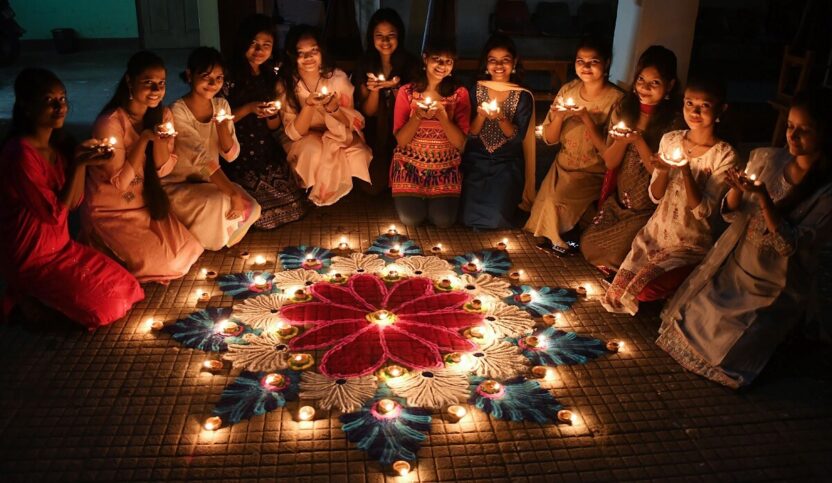 Diwali 2025 Date in October | Why the Date Changes Every Year