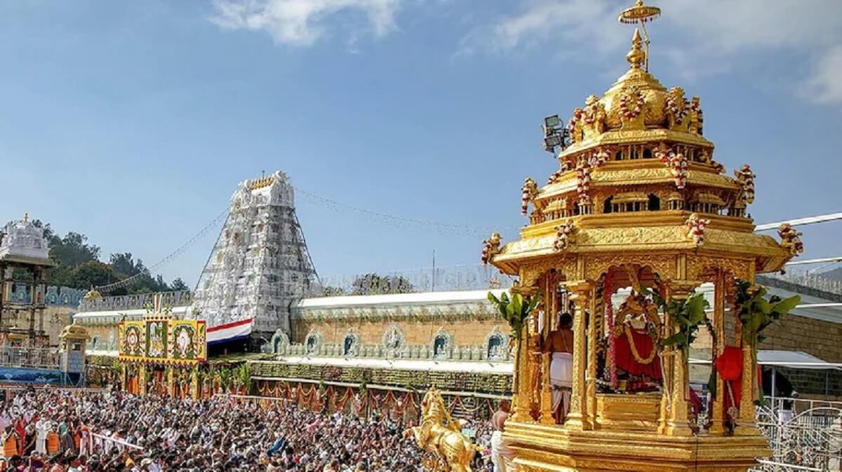 Tirupati Balaji Darshan 2025 Guide: Bookings, Timings & Tickets