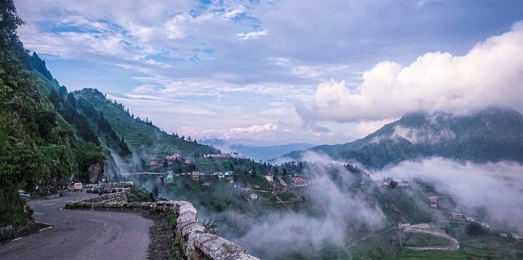 Delhi to Mussoorie in July – Road Trip Tips, Best Stops & Stays