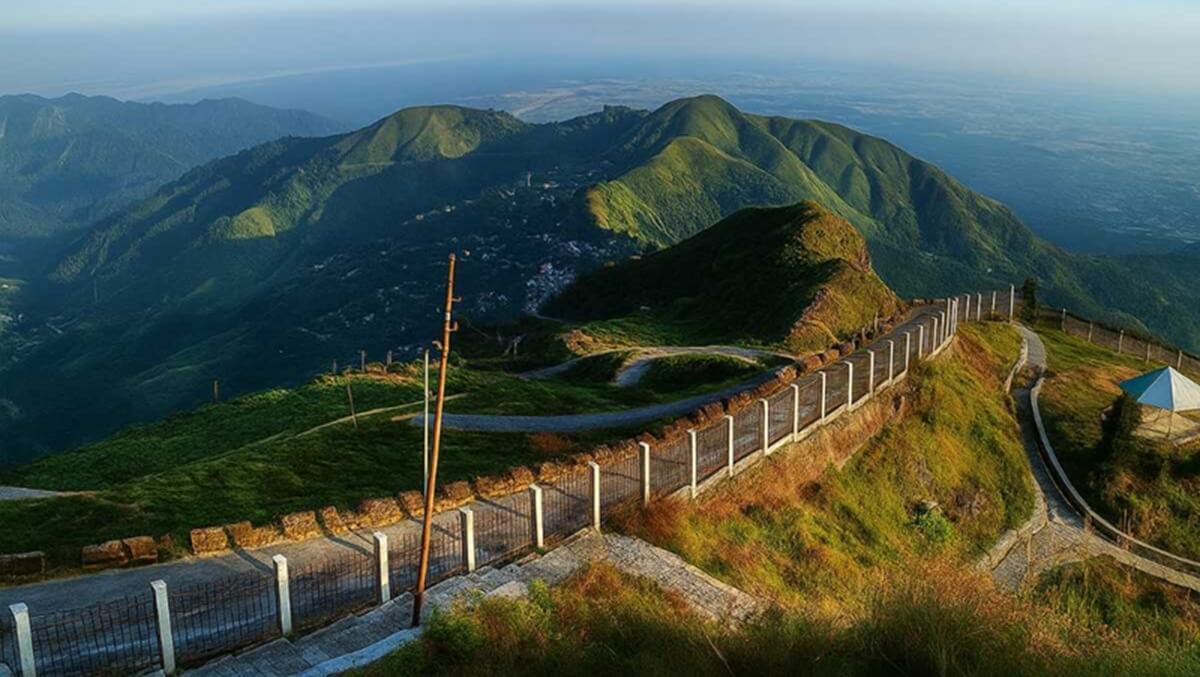 9 Best Hill Stations in India to Visit in August | Travel Guide