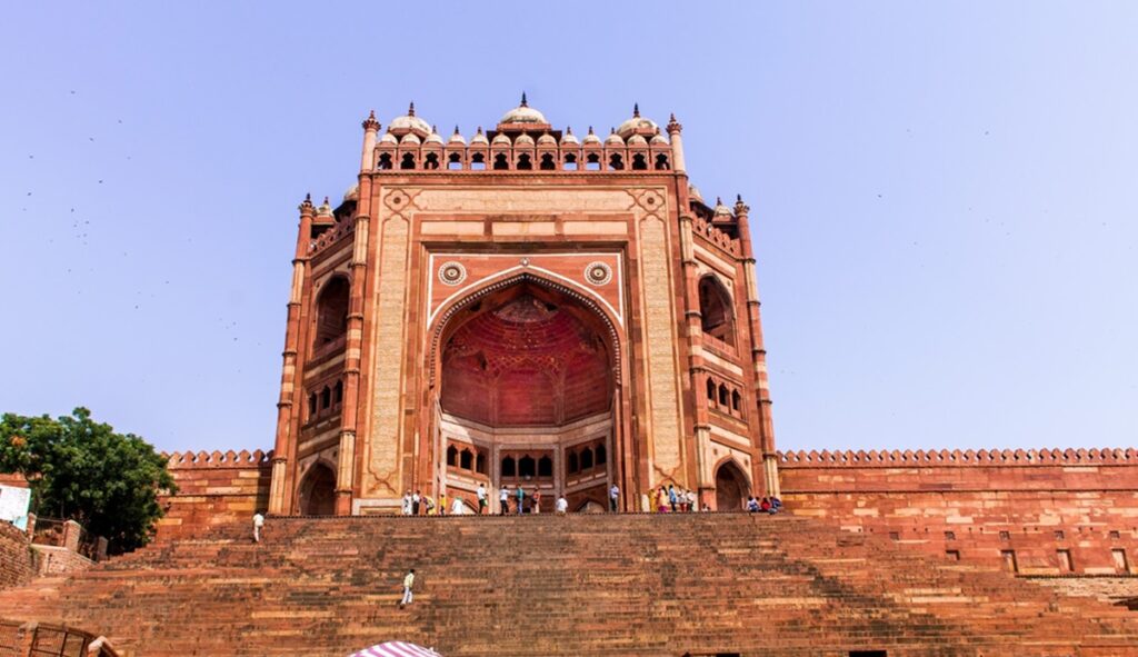 Buland Darwaza, Fatehpur Sikri – Facts & Easy Visitor Guide
