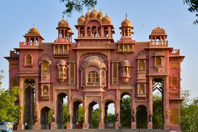 Patrika Gate Jaipur – Instagram Guide, Timings & Travel Tips