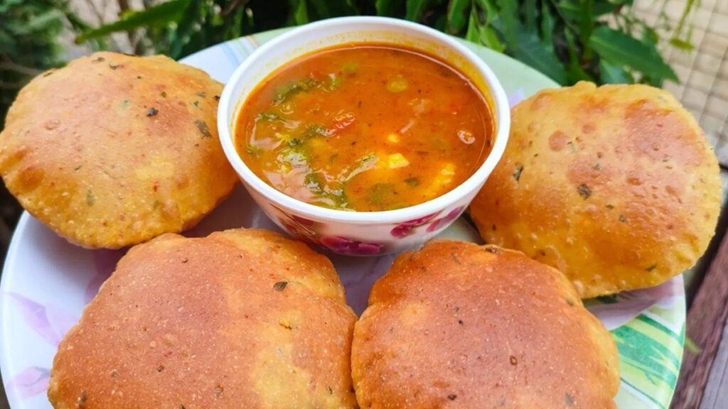 Famous Food of Madhya Pradesh You Must Try | Complete Guide