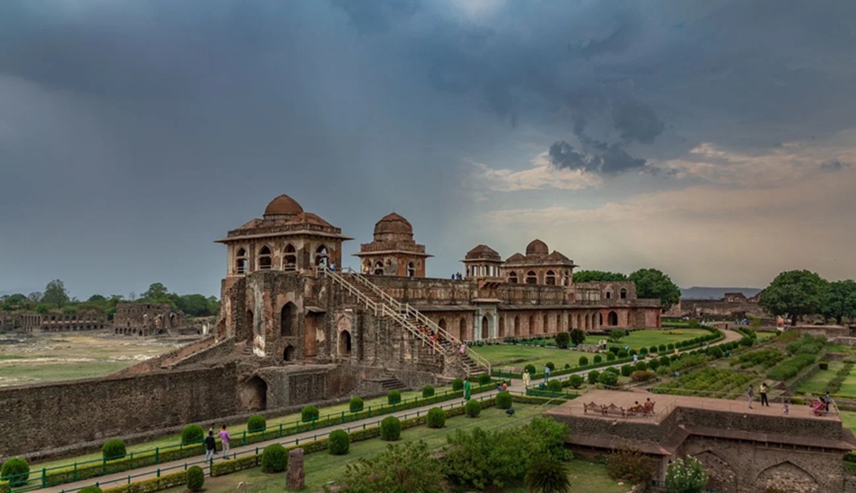 Unique Charm of Mandu’s Monuments and Palaces