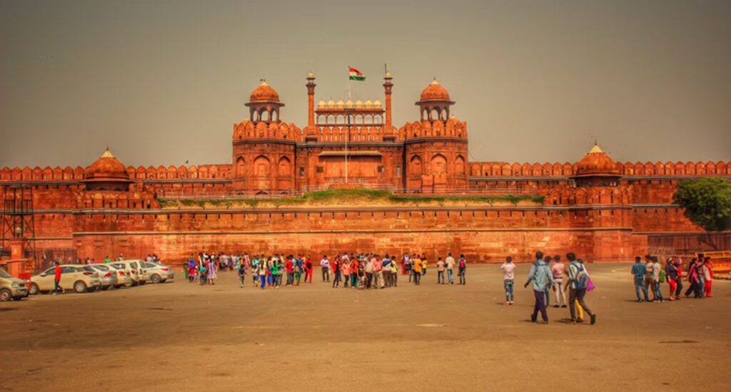How to Reach Red Fort: Address, Metro Routes & Travel Tips