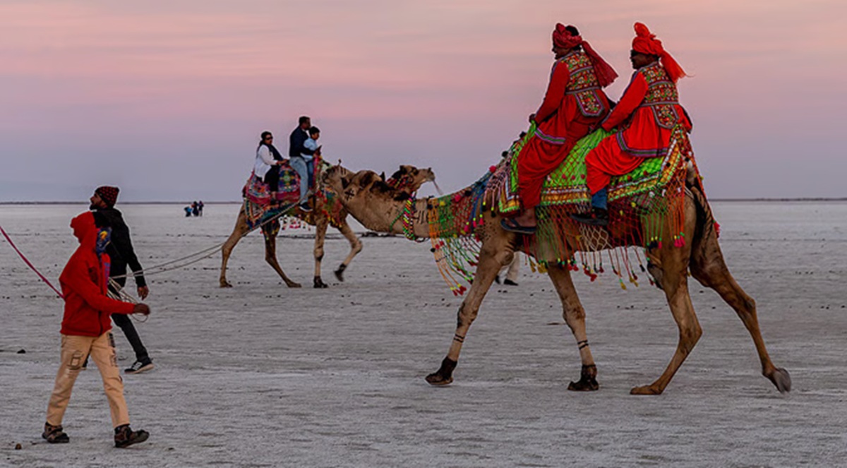 Rann of Kutch in December: Weather, Festivals & Travel Guide
