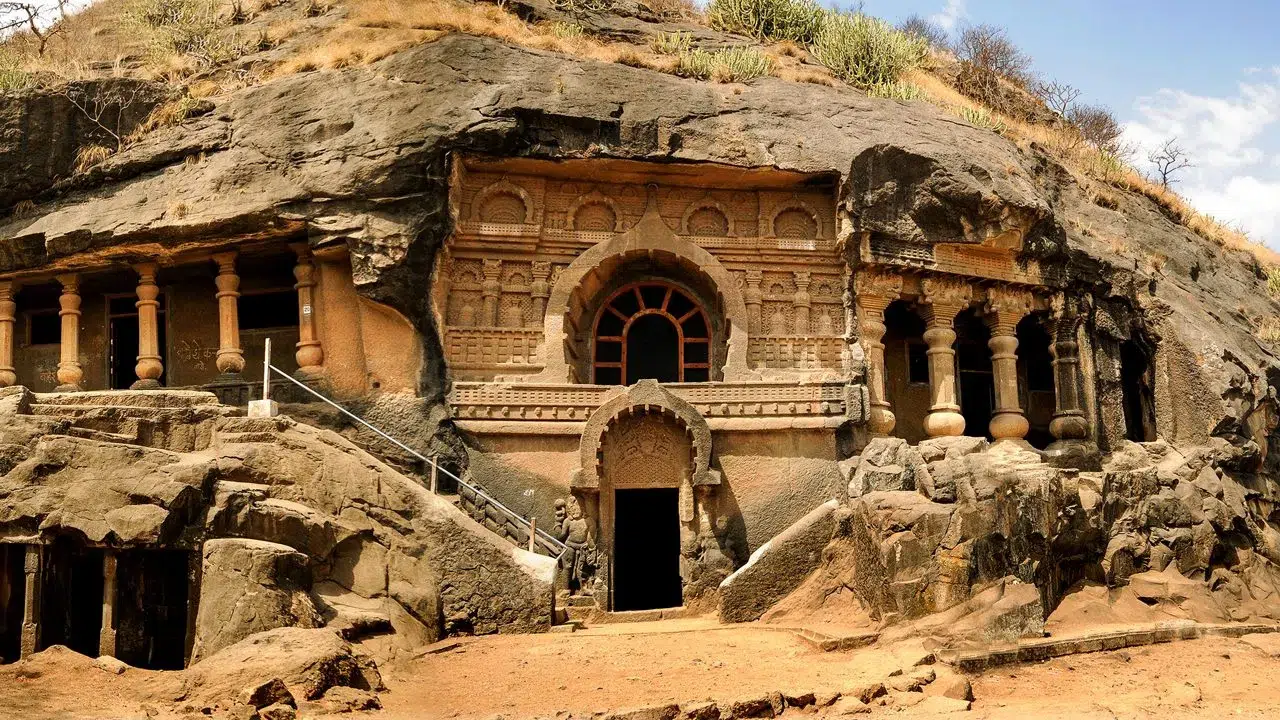 The Buddhist Trail: A Guide to the Pandavleni Caves - Ease India Trip Blog